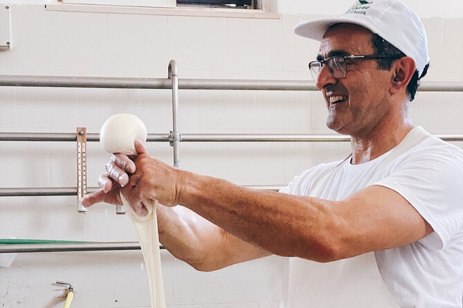 Mozzarella Farm Tour | Italy Farm Experiences & Tours