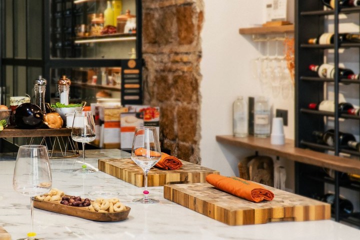 Rome Private Pasta, Ravioli, Tiramisu Cooking Experience|Italy Tour